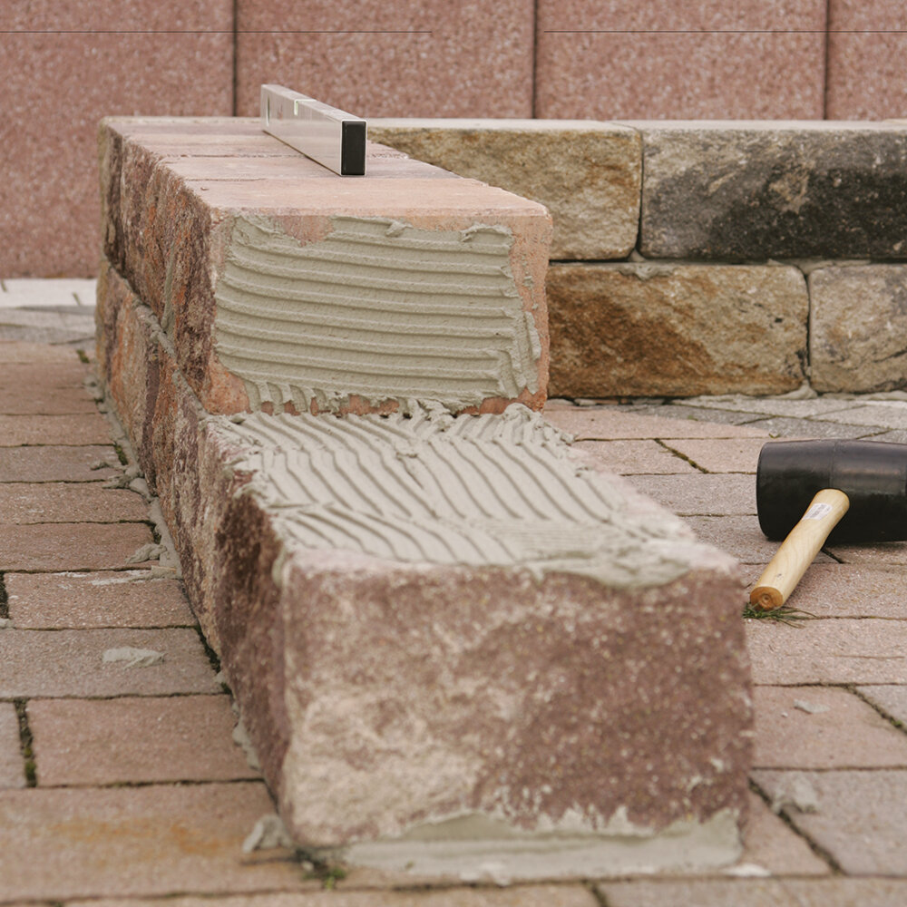 Mauer setzen | Anleitung & Tipps für die Gartenmauer | Lithonplus
